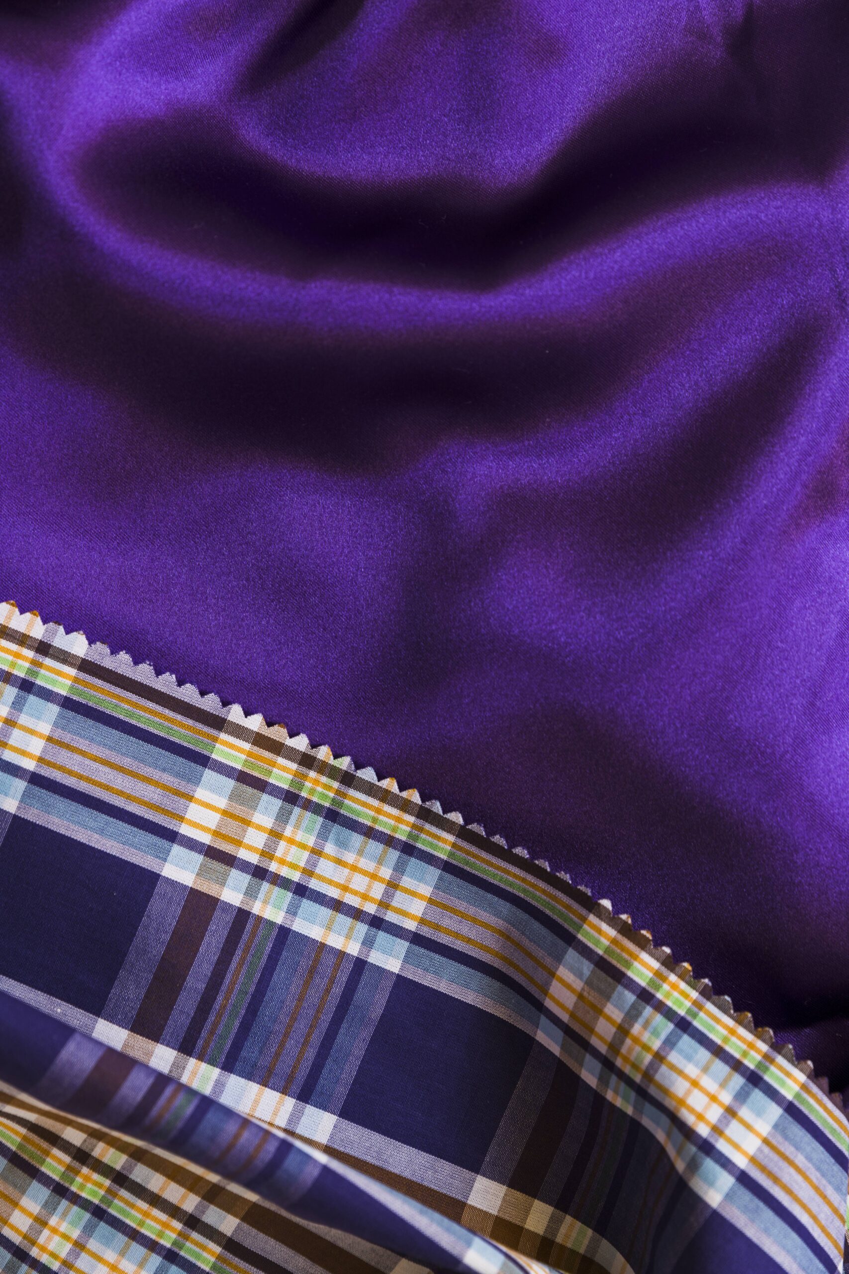 Best Fabrics for Authentic Moroccan Kaftans - ZakCollection